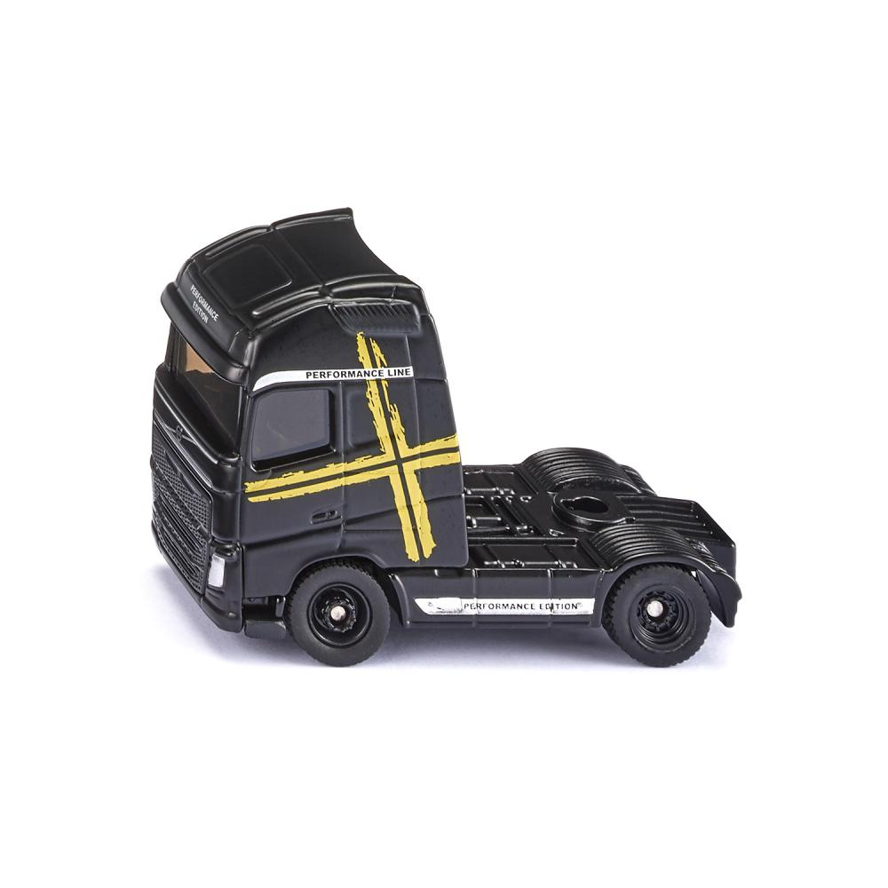 VOLVO FH16 PERFORMANCE – TOP IN
